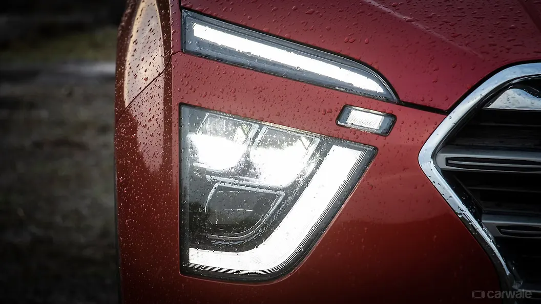 Creta Tail Lamps Image, Creta Photos in India - CarWale
