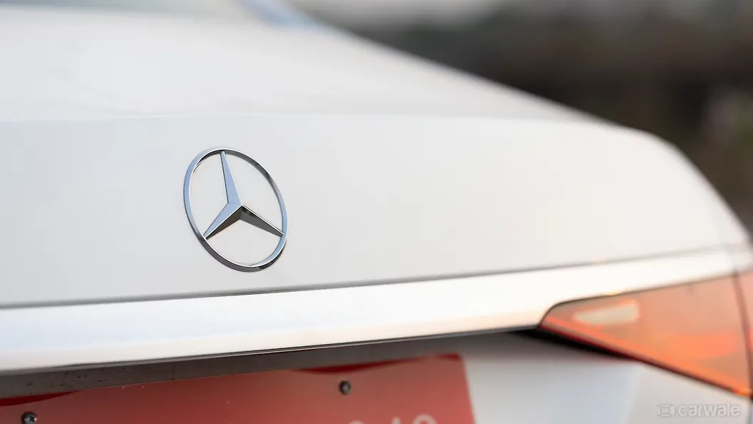 S-Class Front Logo Image, S-Class Photos in India - CarWale