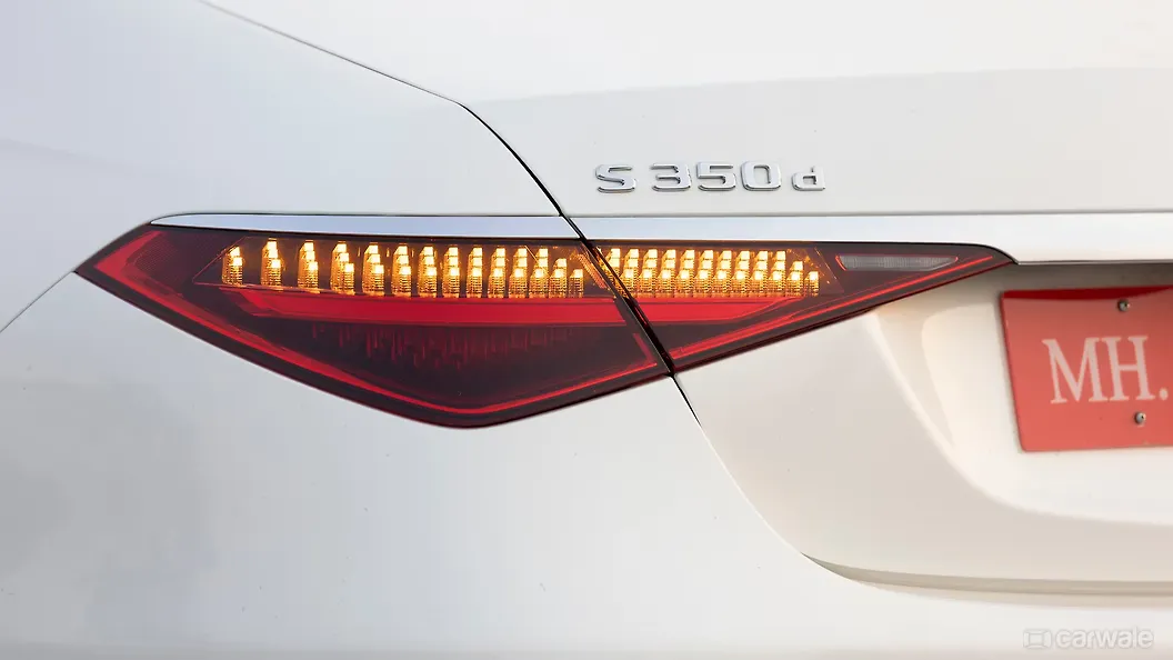 S-Class Rear Signal/Blinker Light Image, S-Class Photos in India - CarWale