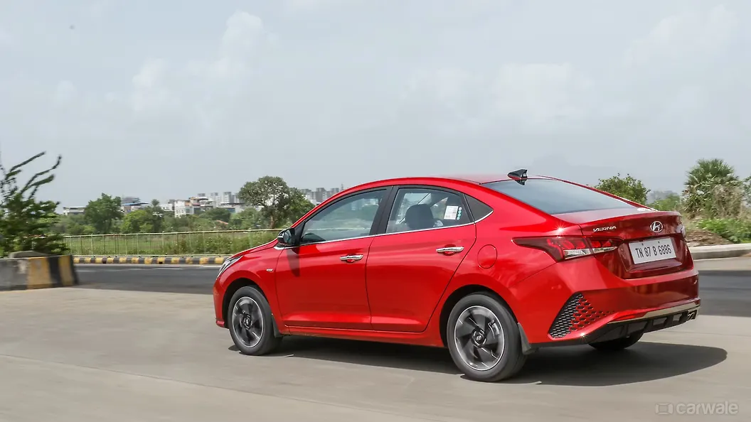 Hyundai Verna Images, Interior & Exterior Photo Gallery - CarWale