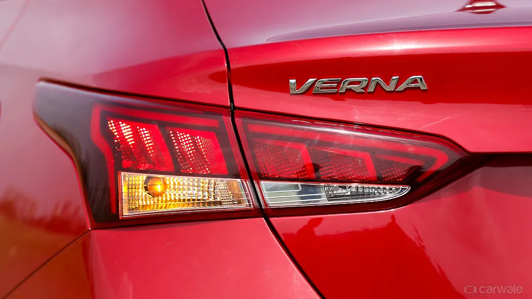 Verna Tail Light/Tail Lamp Image, Verna Photos in India - CarWale