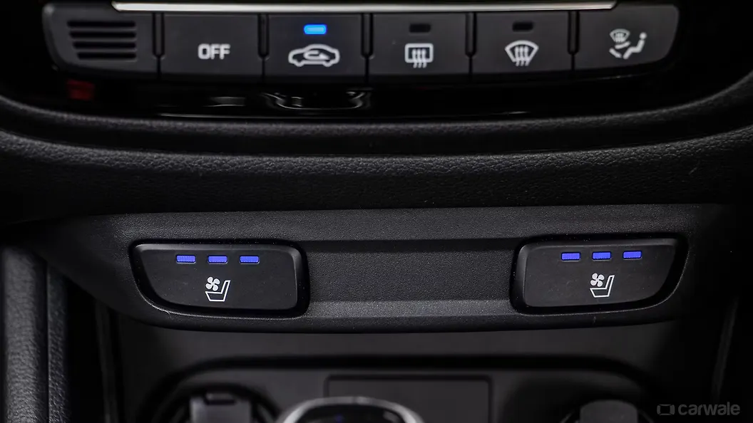 Verna Dashboard Image, Verna Photos in India - CarWale