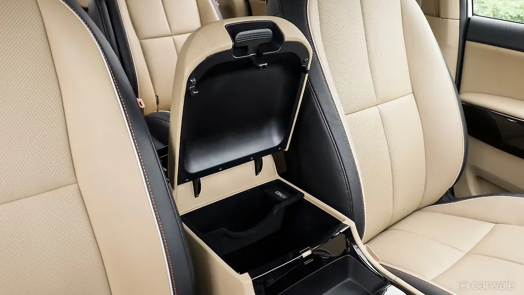 Carnival Front Centre Arm Rest Storage Image, Carnival Photos in India ...