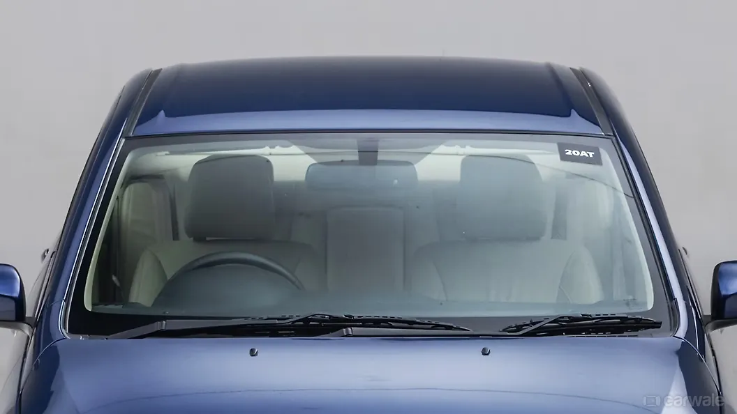 Ciaz Front Windshield/Windscreen Image, Ciaz Photos in India - CarWale
