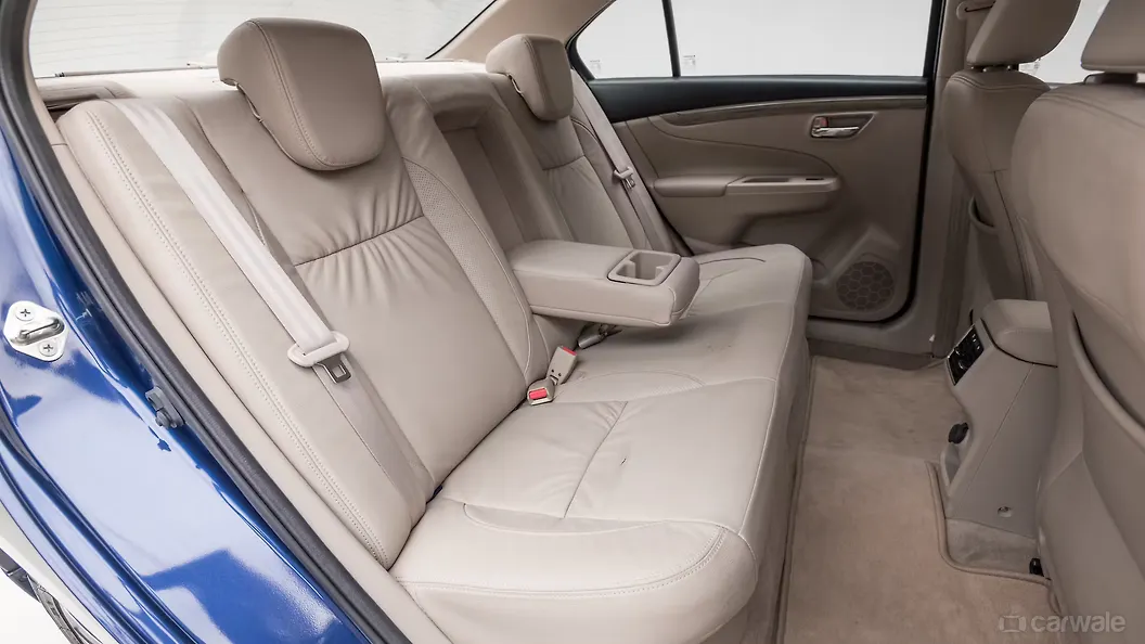 Ciaz Rear Seats Image, Ciaz Photos in India - CarWale