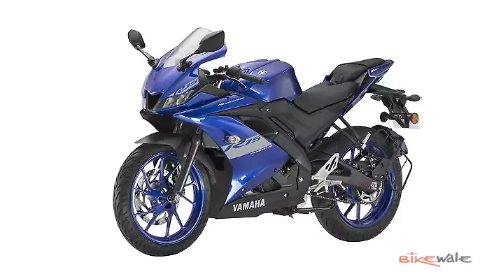 Yamaha YZF R15 V3 Rear Three-Quarter Image – BikeWale