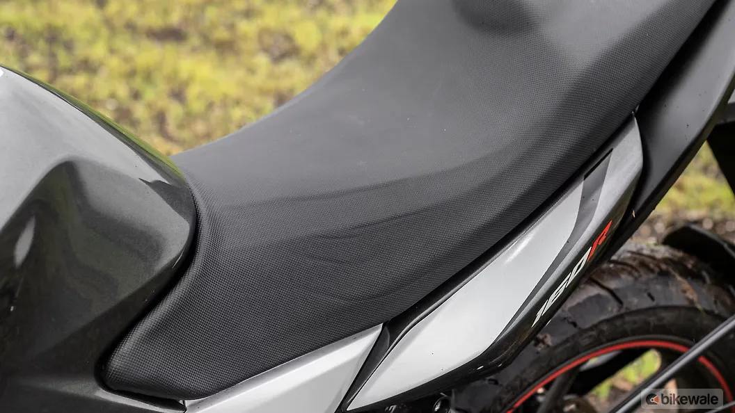 Hero Xtreme 160R Seat Image – BikeWale