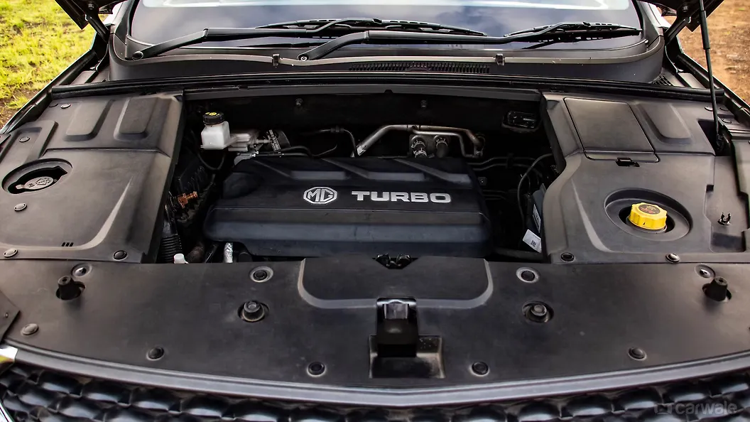 Hector [2019-2021] Engine Shot Image, Hector [2019-2021] Photos in ...