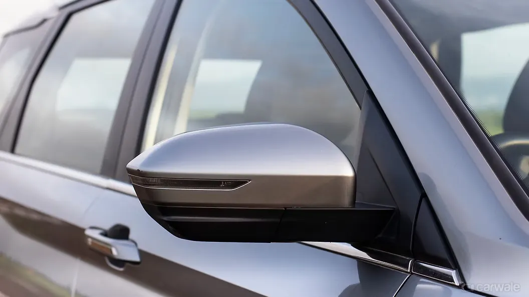 Hector [2019-2021] Outer Rear View Mirror ORVM Controls Image, Hector ...