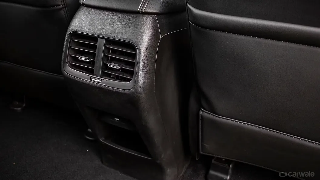 Hector [2019-2021] Rear Row Air Vent Image, Hector [2019-2021] Photos ...