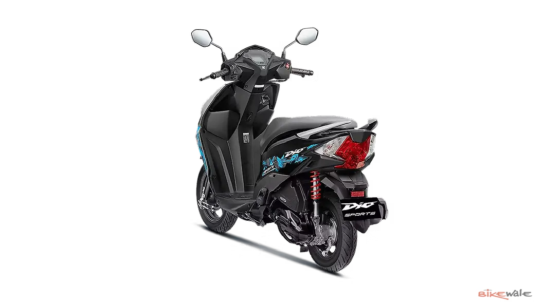 Honda Dio Right Front Three Quarter Image – BikeWale
