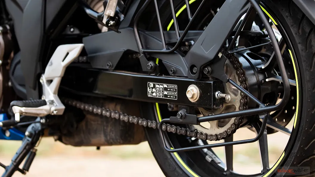 Suzuki Gixxer 250 Engine From Left Image – BikeWale