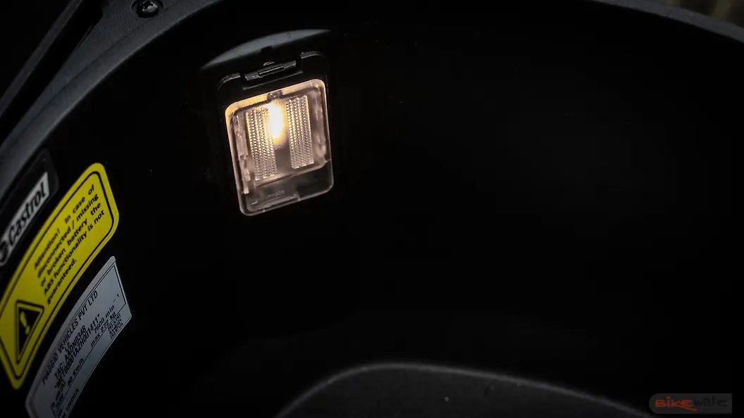 Vespa VXL 150 Underseat Storage Light/Boot Light Image – BikeWale