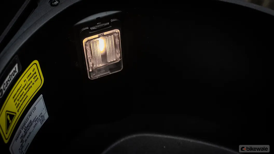 Vespa VXL 150 Underseat Storage Light/Boot Light Image – BikeWale