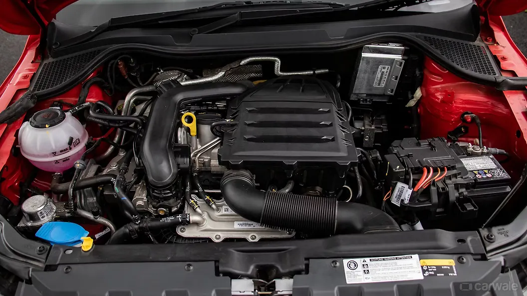 Rapid TSI Engine Shot Image, Rapid TSI Photos in India - CarWale