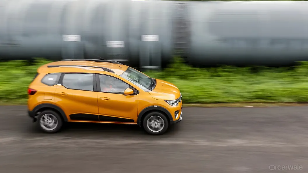 Triber Left Side View Image, Triber Photos in India - CarWale