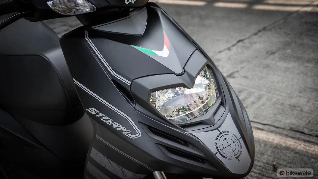 Aprilia Storm 125 Front Panel Decal Image – BikeWale