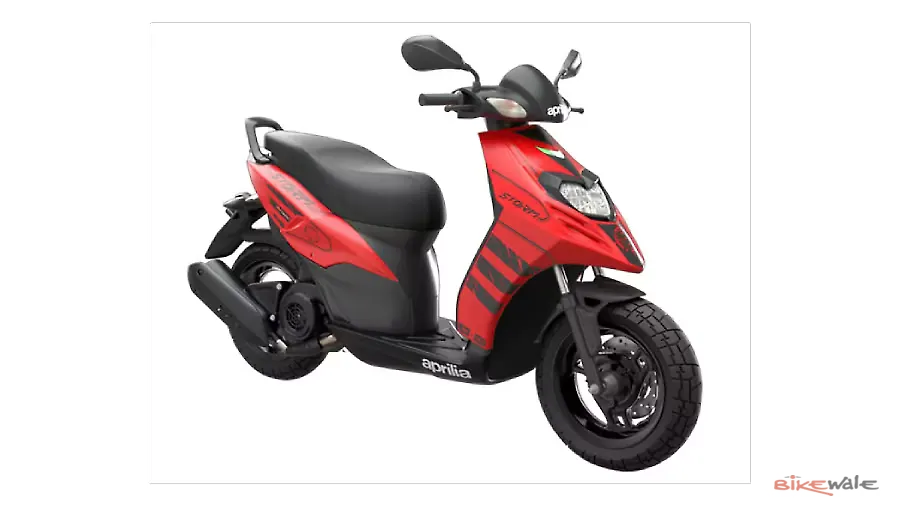 Aprilia Storm 125 Right Front Three Quarter Image – BikeWale
