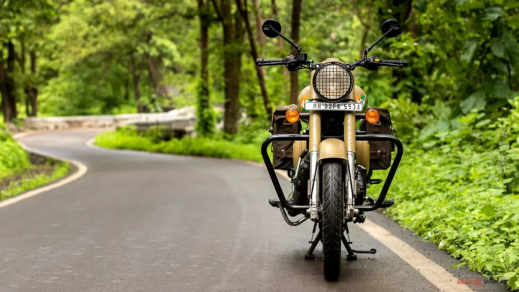 Royal Enfield Classic 350 [2020] Right Side View Image – BikeWale