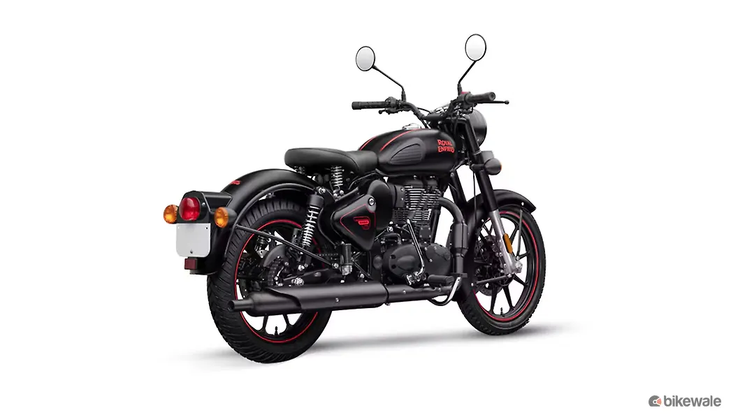Royal Enfield Classic 350 [2020] Rear Three-Quarter Image – BikeWale