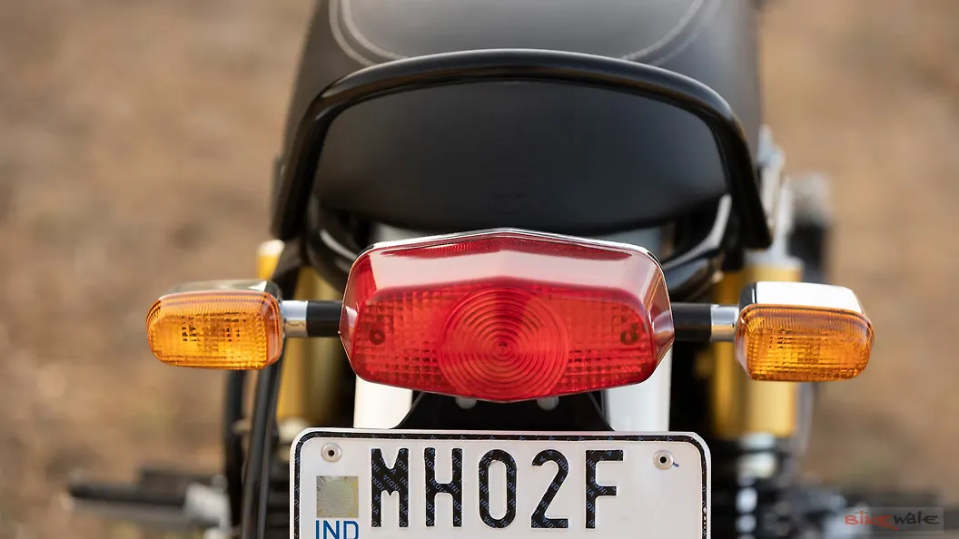 Royal Enfield Continental GT 650 Rear Turn Indicators Image – BikeWale