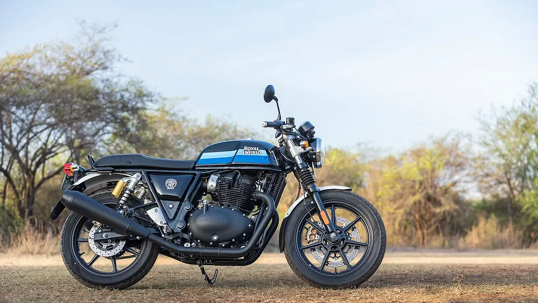 Royal Enfield Continental GT 650 Right Side View Image BikeWale Royal Enfield Continental GT 650 Right Side View Image BikeWale