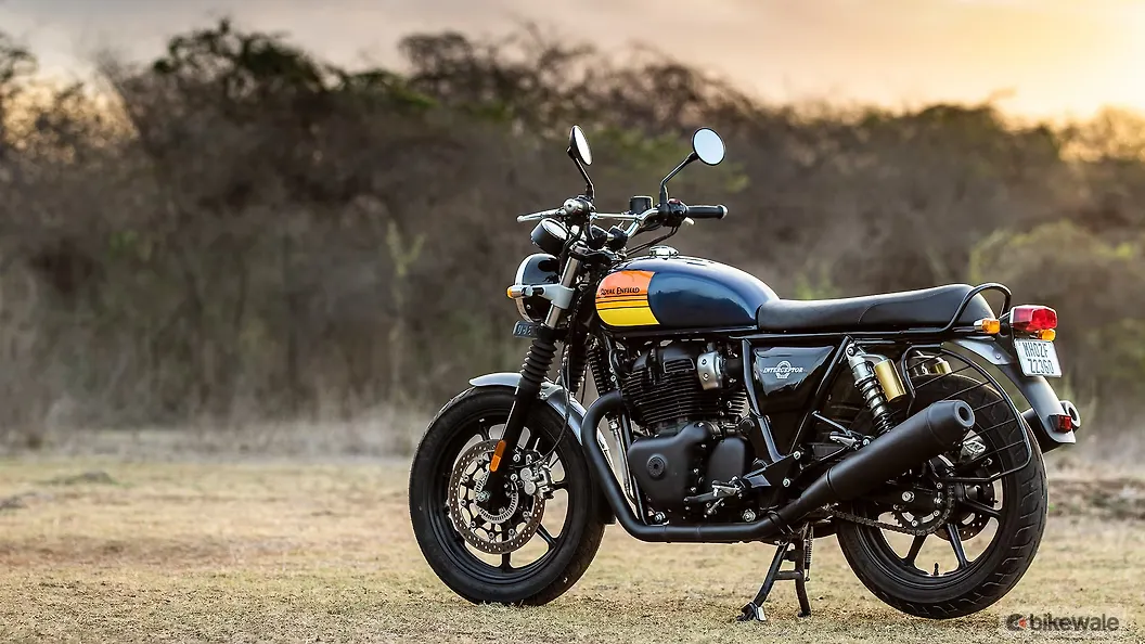 Royal Enfield Interceptor 650 Right Rear Three Quarter Image – BikeWale