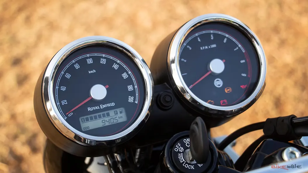 Royal Enfield Interceptor 650 TFT / Instrument Cluster Image – BikeWale