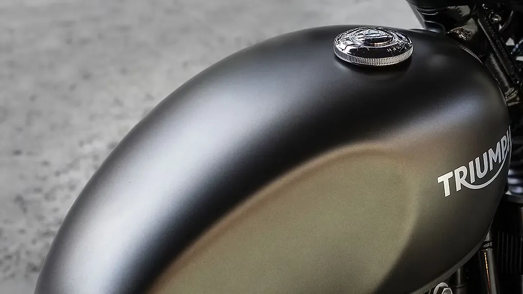 Triumph street twin gas tank store
