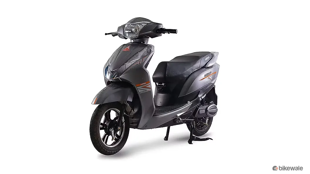 Ampere Magnus Pro Front Three-Quarter Image – BikeWale