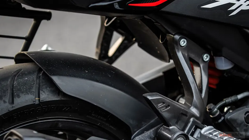 TVS Apache RTR 200 4V Mono Shock Absorber Image – BikeWale