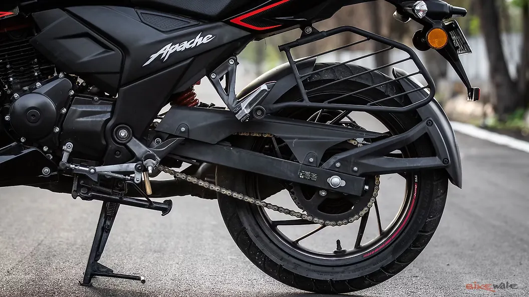TVS Apache RTR 200 4V Rear Alloy Wheel Image – BikeWale