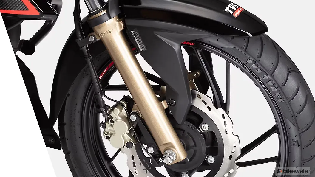 TVS Apache RTR 200 4V Rear Reflex Reflector Image – BikeWale