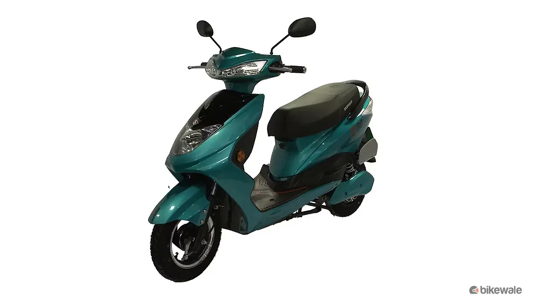 Okinawa R30 Front Three-Quarter Image – BikeWale