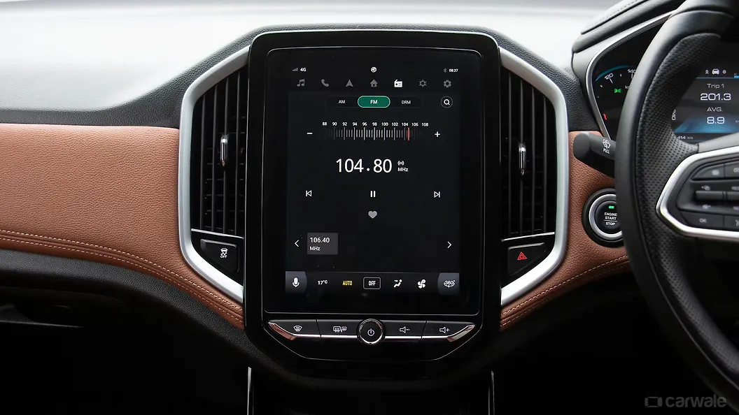 Hector Plus Infotainment System Image, Hector Plus Photos in India ...