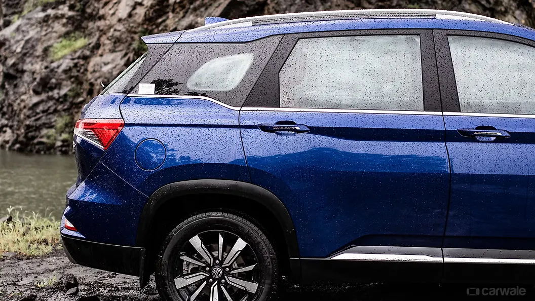 Hector Plus Rear Quarter Glass Image, Hector Plus Photos in India - CarWale