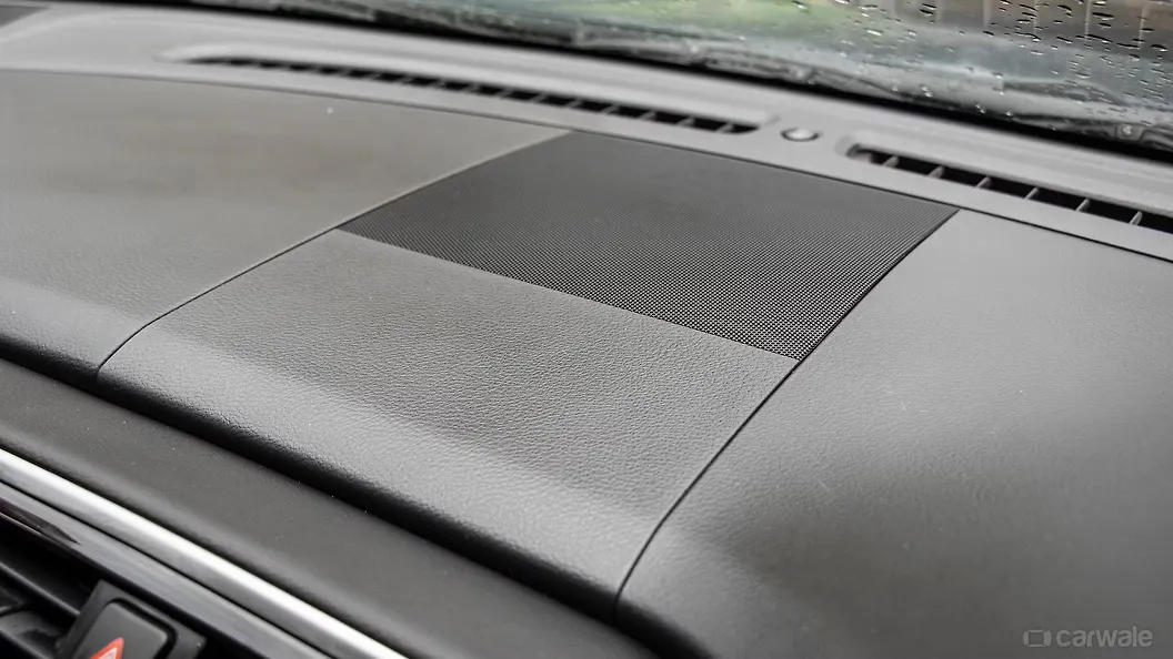 S-Cross Dashboard Image, S-Cross Photos in India - CarWale