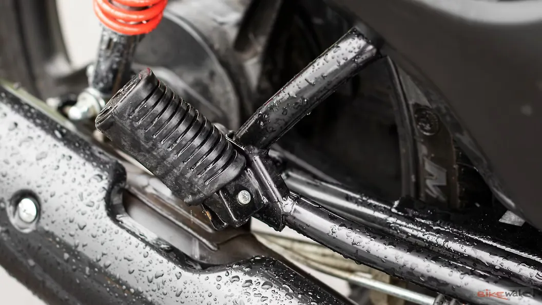 Hero Passion Pro Rear FootPeg Image – BikeWale