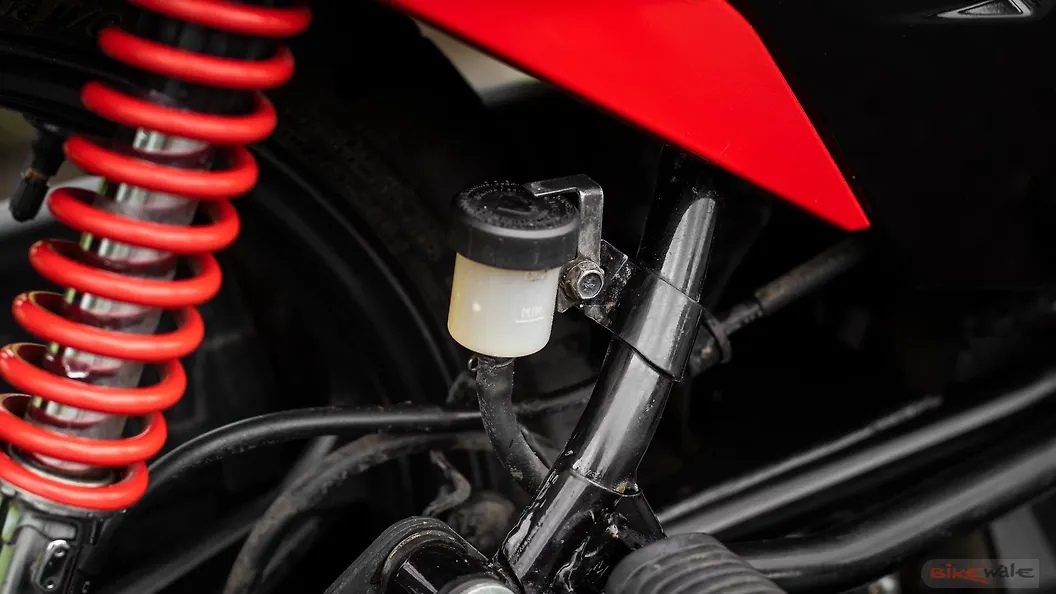 Hero Glamour Rear Suspension Image – BikeWale