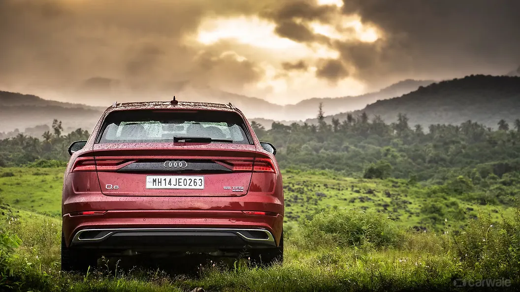 Q8 Rear View Image, Q8 Photos in India - CarWale