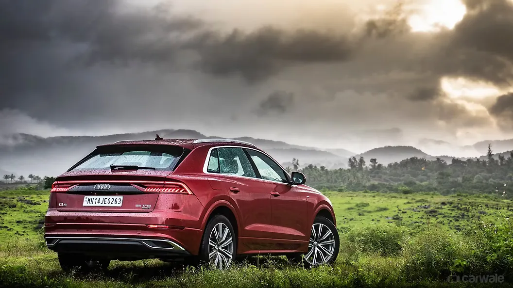 Q8 Right Rear Three Quarter Image, Q8 Photos in India - CarWale