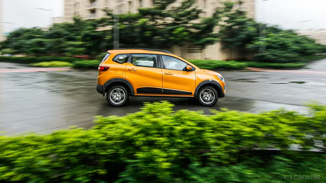 Triber Left Side View Image, Triber Photos in India - CarWale