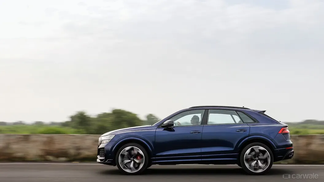 RS Q8 Rear View Image, RS Q8 Photos in India - CarWale