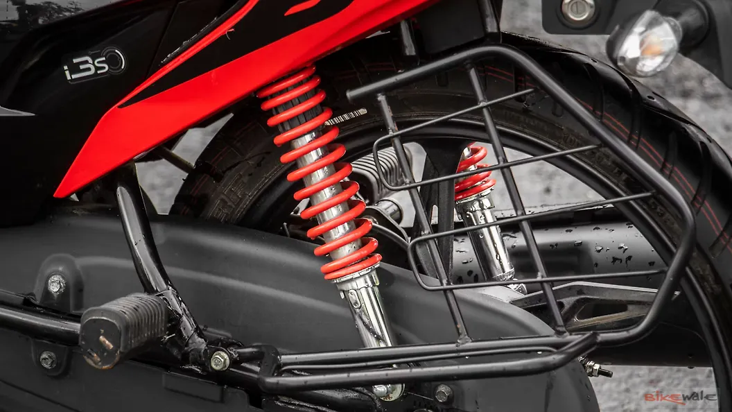 Hero Glamour Rear FootPeg Image – BikeWale