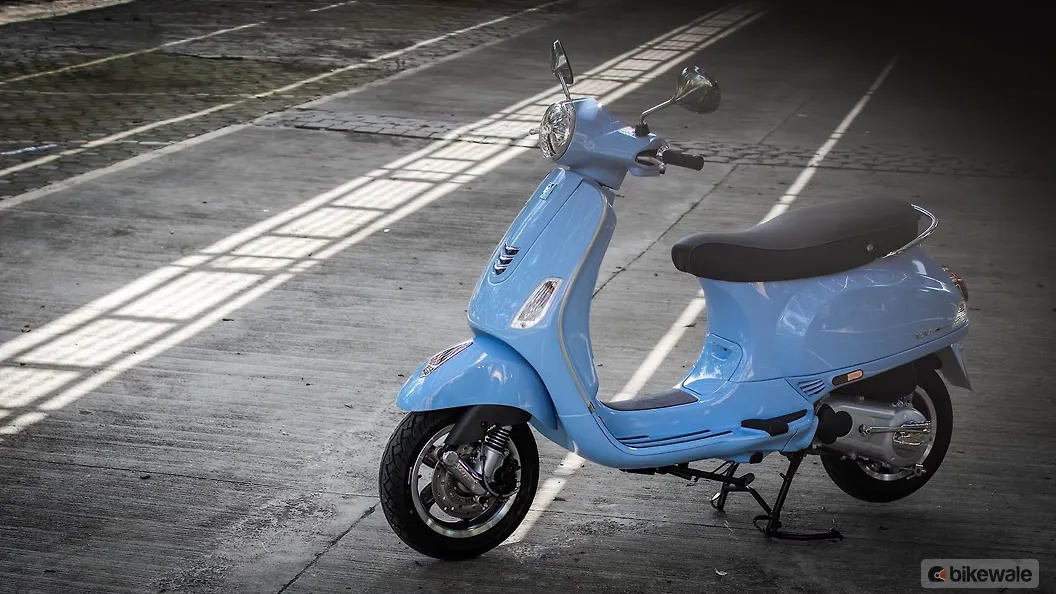 Vespa SXL 150 Front Left Three-Quarter Image – BikeWale