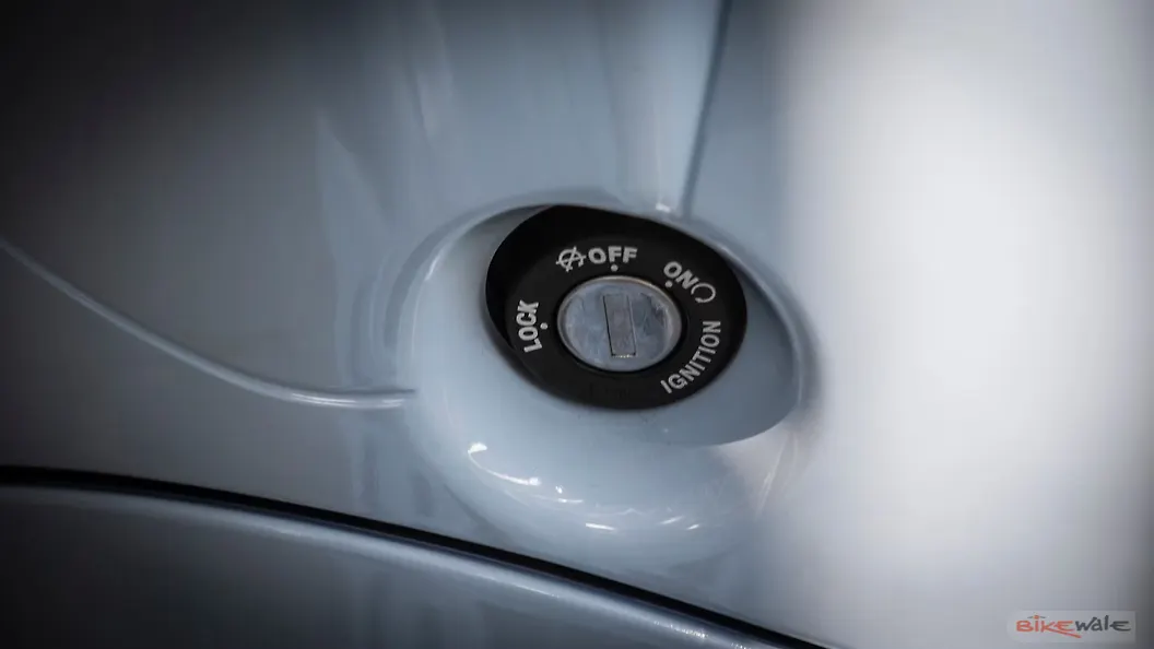 Vespa SXL 150 Ignition Key Image – BikeWale