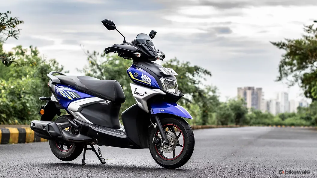 Yamaha Ray ZR 125 Right Front Three Quarter Image – BikeWale