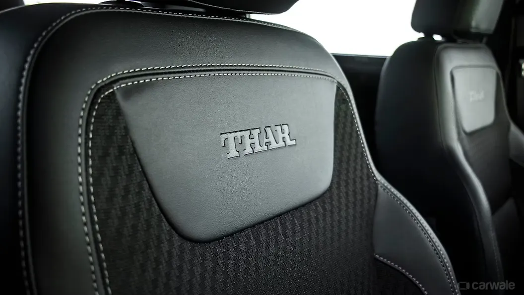 Thar Front Row Seats Image, Thar Photos in India - CarWale