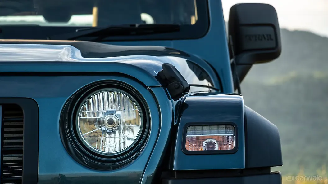 Thar Headlight Image, Thar Photos in India - CarWale