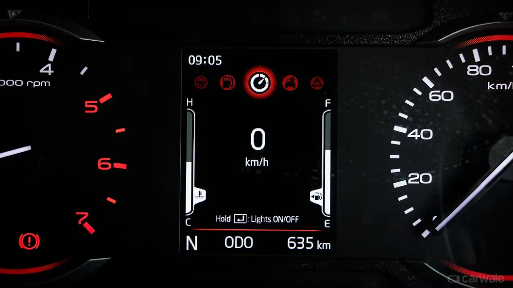 Thar Instrument Cluster Image, Thar Photos in India - CarWale